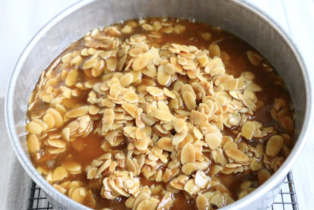 Toscakaka: Scandinavian caramelised almond cake - Crumbs on the Table